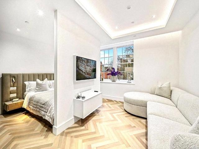 Studio for sale