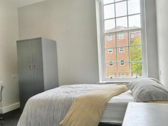Studio, Fenham, Studio Flat For
