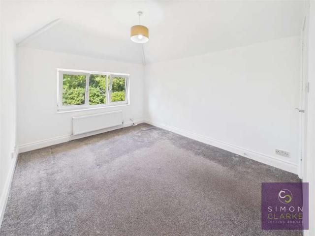 Studio Flat