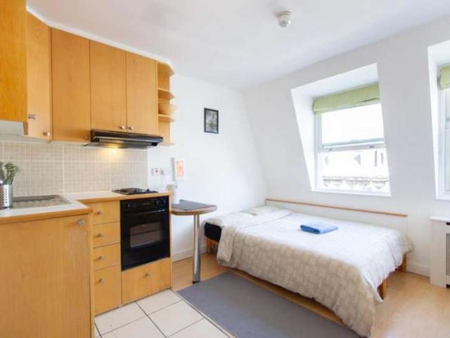 Studio Flat