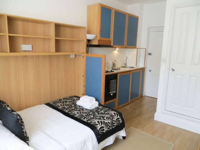 Studio Flat