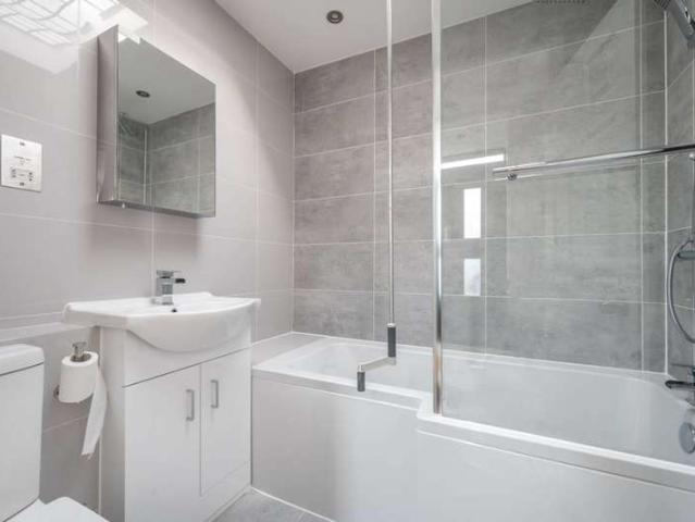 Studio Flat