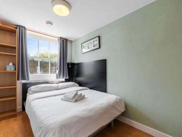 Studio Flat