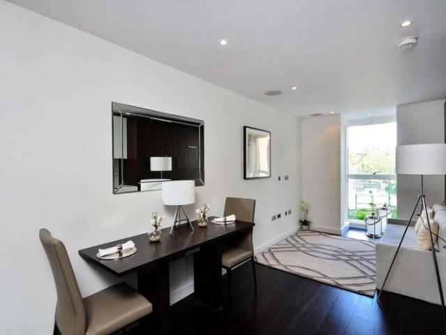 Studio Flat