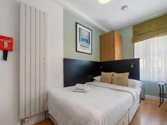 Studio Flat