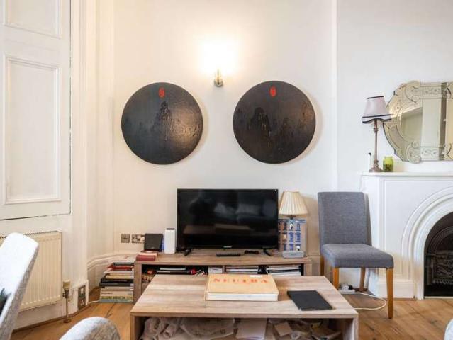Studio Flat