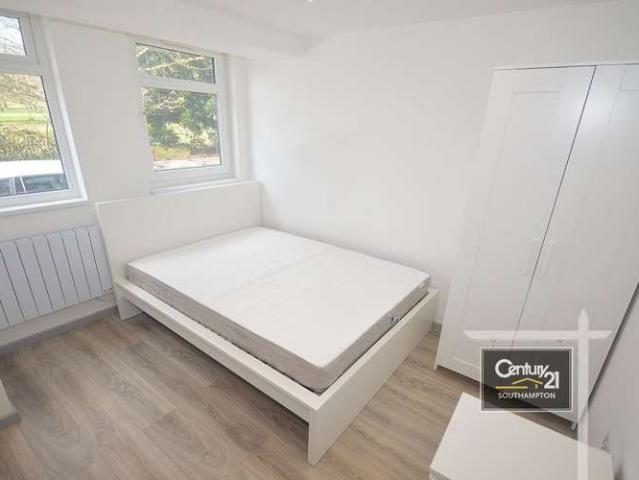 Studio Flat