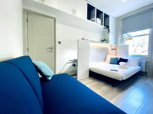 Studio Flat