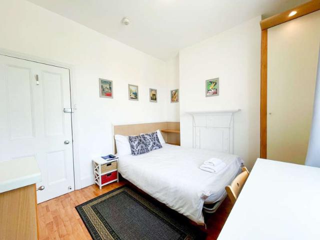 Studio Flat