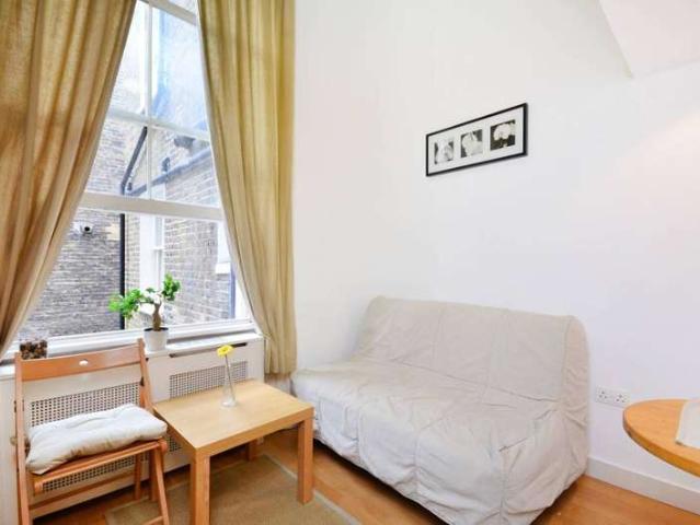 Studio Flat