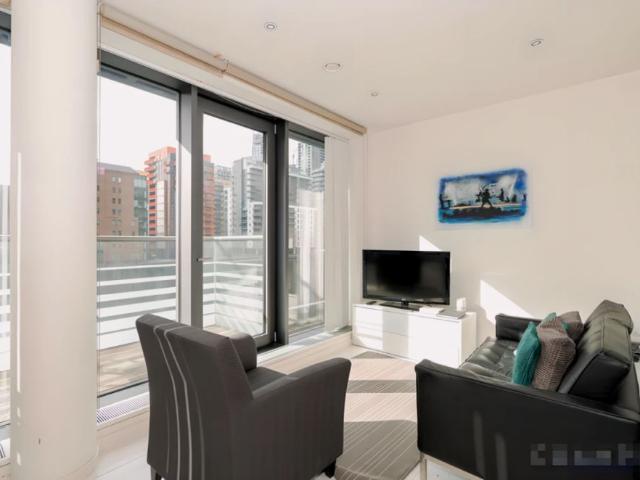 Studio Flat 222