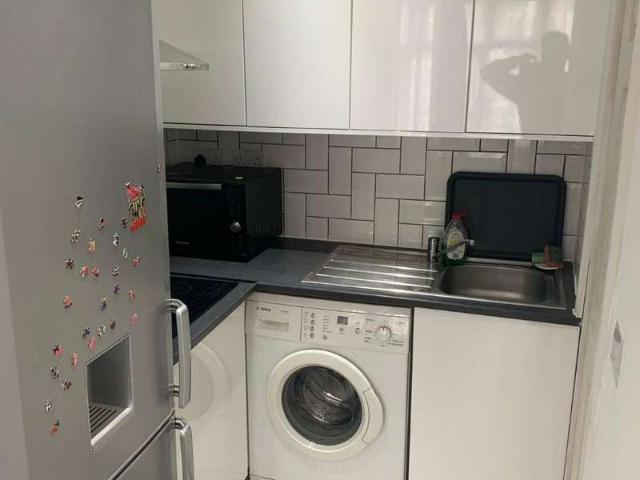 Studio Flat
