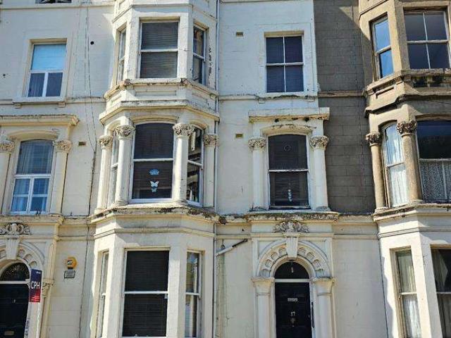 Studio Flat