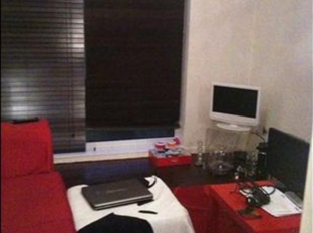 Studio Flat, Tatton Court, M14