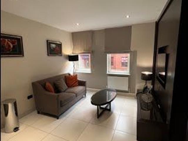 Studio Flat, The Headrow, LS1