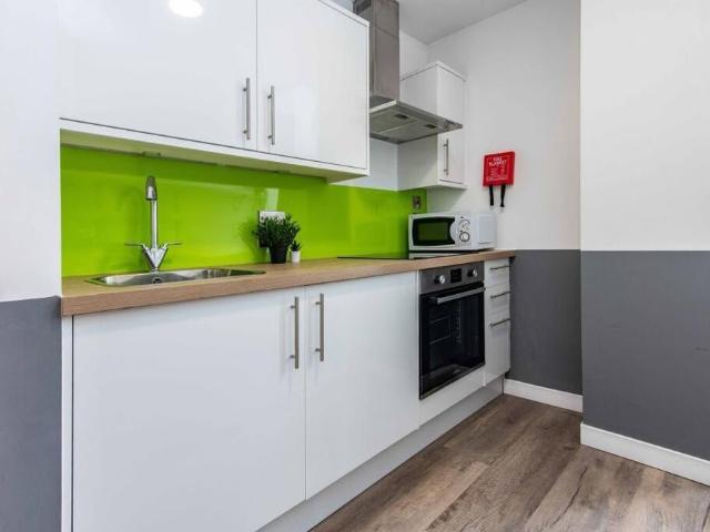 Studio Flat, The Junction, NG1