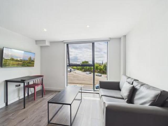 Studio flat To Let
