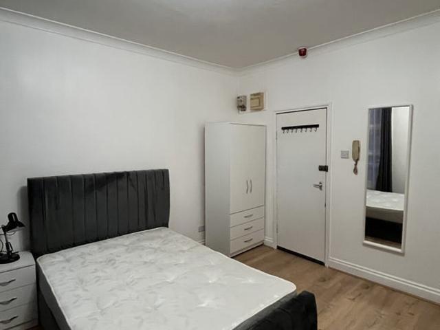 Studio Flat To Rent | Seven Sisters | Ready To Mov
