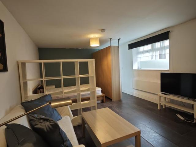 Studio Flat to Rent!