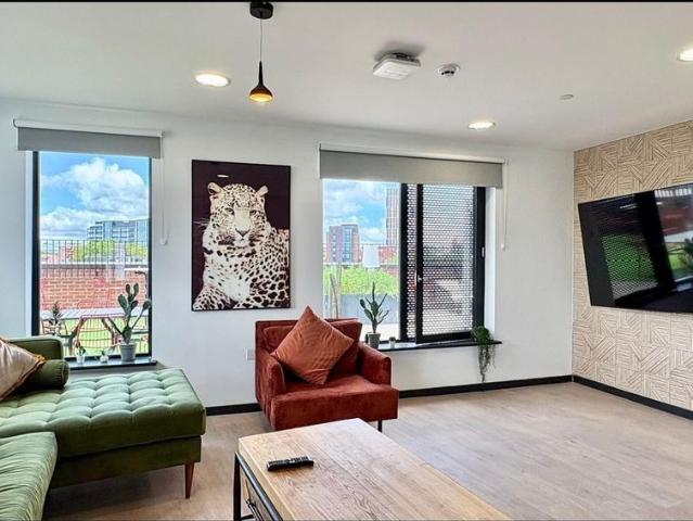 Studio Flat, Unity Street, BS2