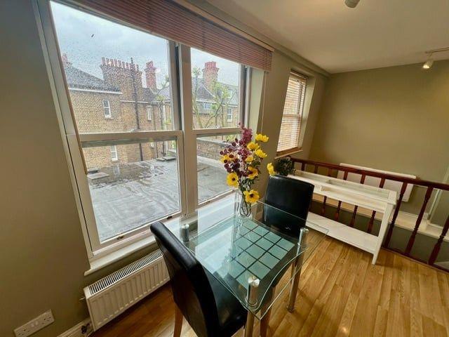 Studio Flat, Very Near Castletown Road Area, W14