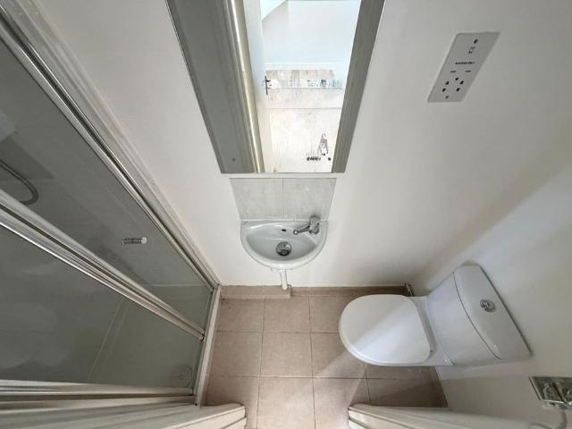 Studio Flat, Verdant Lane, SE6