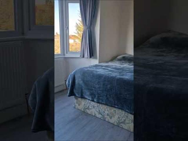 Studio Flat, Vivian Mansions, NW4