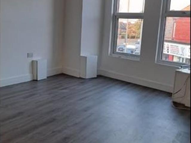 Studio Flat, Walton Hall Avenue, L4