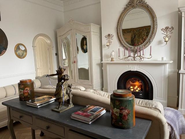 Studio Flat, West Hill Rd, SW18