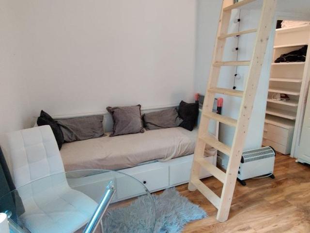 Studio Flat, West Kensington, W14