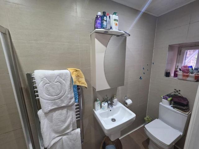 Studio Flat, Westbourne Road, N7