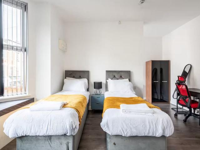 Studio Flat, Westminster Road, CV1