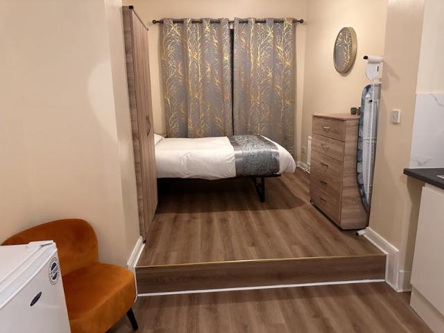 Studio Flat with Garden INC of all bills!