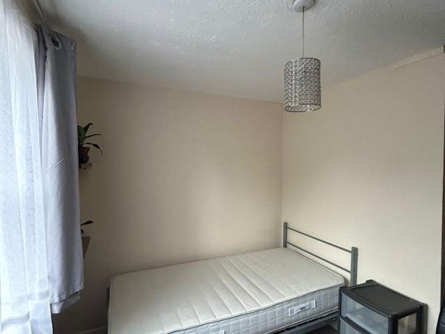 Studio flat with separate sleeping area