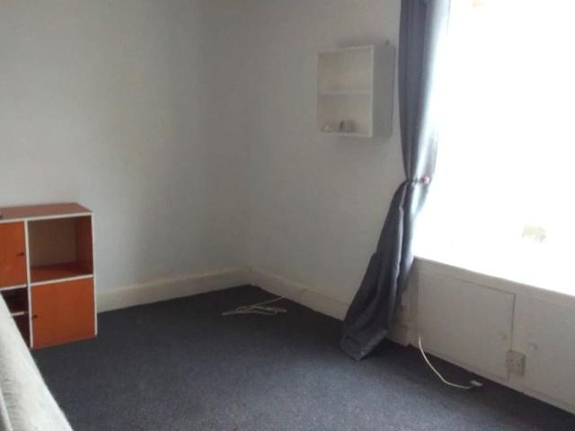 Studio Flat, Aberdeen Road, BS6