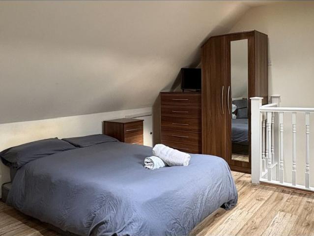 Studio Flat, Ash Grove, NW2