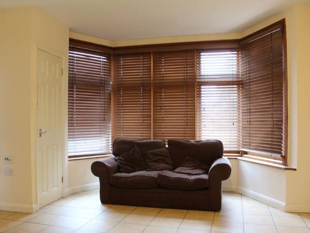 Studio Flat, Ashburnham Road, LU1