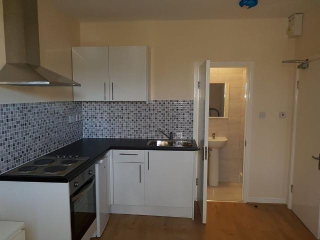Studio Flat, Archway, N19