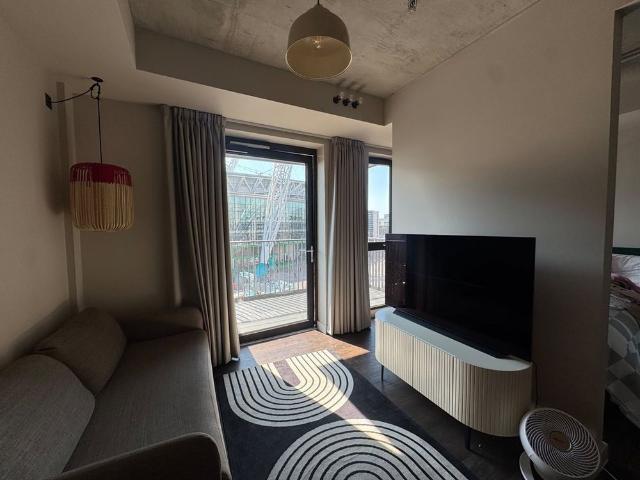 Studio Flat, Atlantic Crescent, HA9