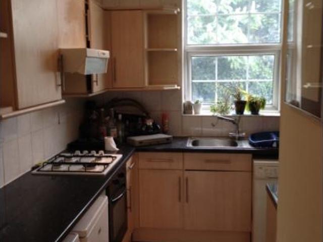 Studio Flat Available Camden Town