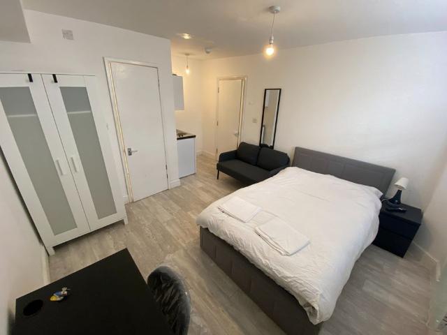 Studio Flat, Bedford Place, BN1