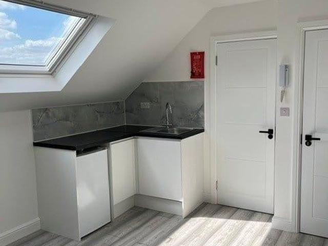 Studio Flat, Bessborough Road, HA1