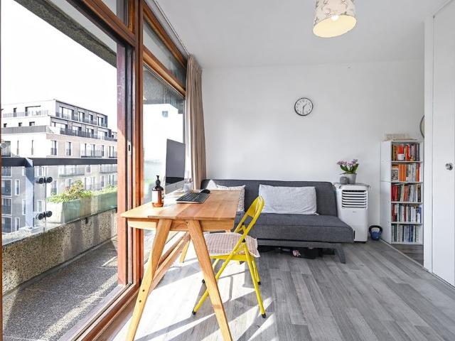 Studio Flat, Breton House, EC2Y