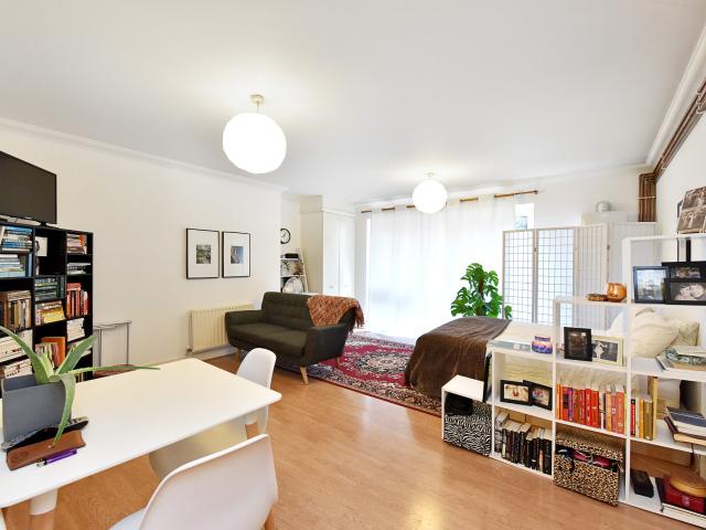 Studio Flat – Cheshire Street, London E2