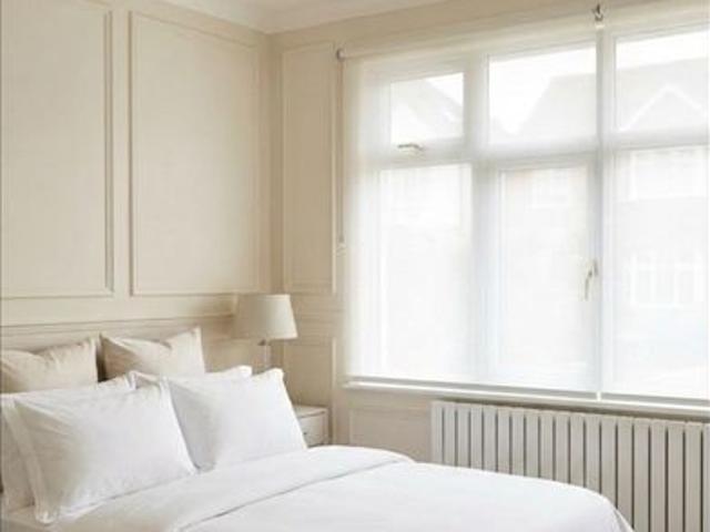 Studio Flat, Churston Gardens, N11