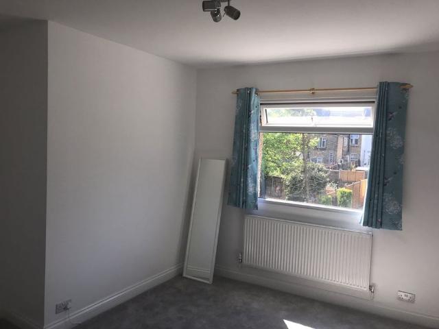 Studio Flat, Como Road, SE23