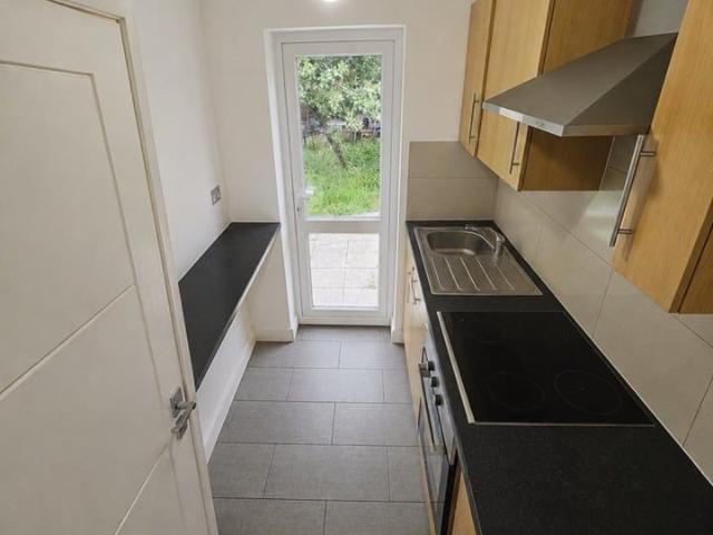 Studio Flat, Conduit Way, NW10