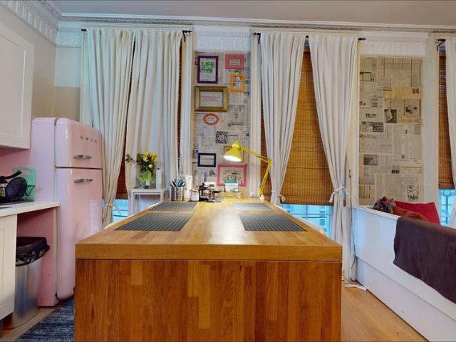 Studio Flat, Craven Street, WC2N