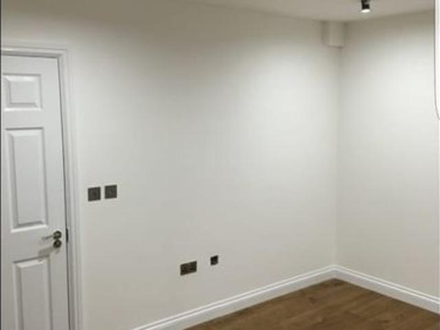 Studio Flat, Craven Park Road, NW10