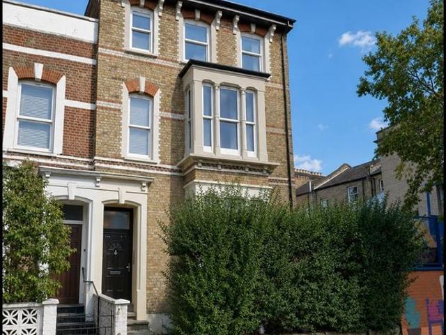 Studio Flat, Darville Road, N16